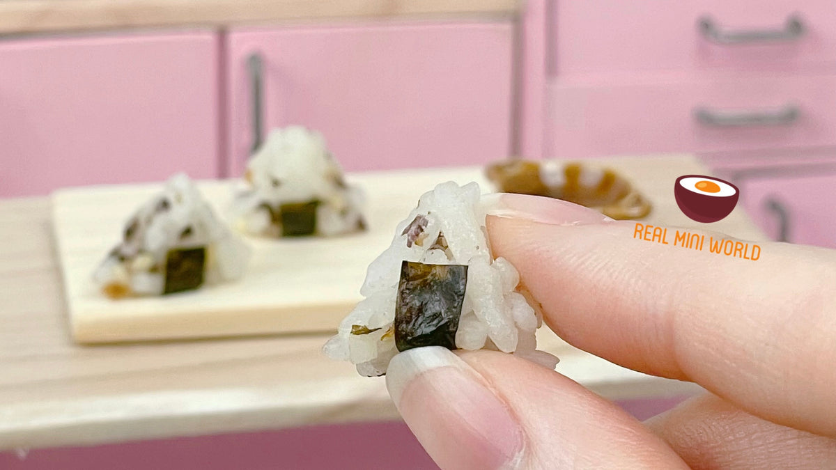 Onigiri 🍙|Miniature Real Cooking – Real Mini World