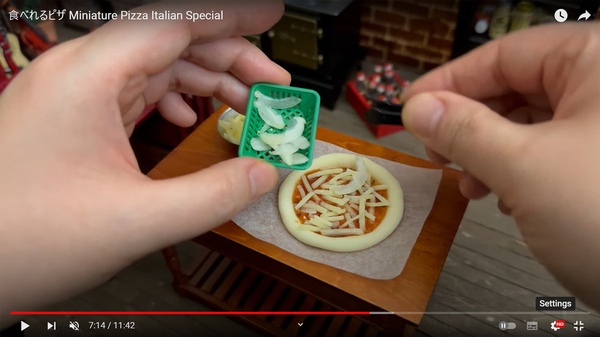 Cook Small, Think Big: How Real Mini World is Bringing Miniature Cooki