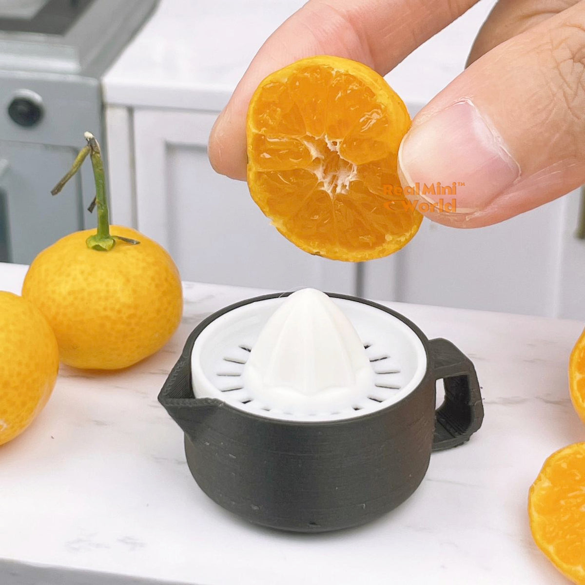 Miniature REAL Manual Citrus Squeezer (Black) | Tiny Food Cooking Shop ...