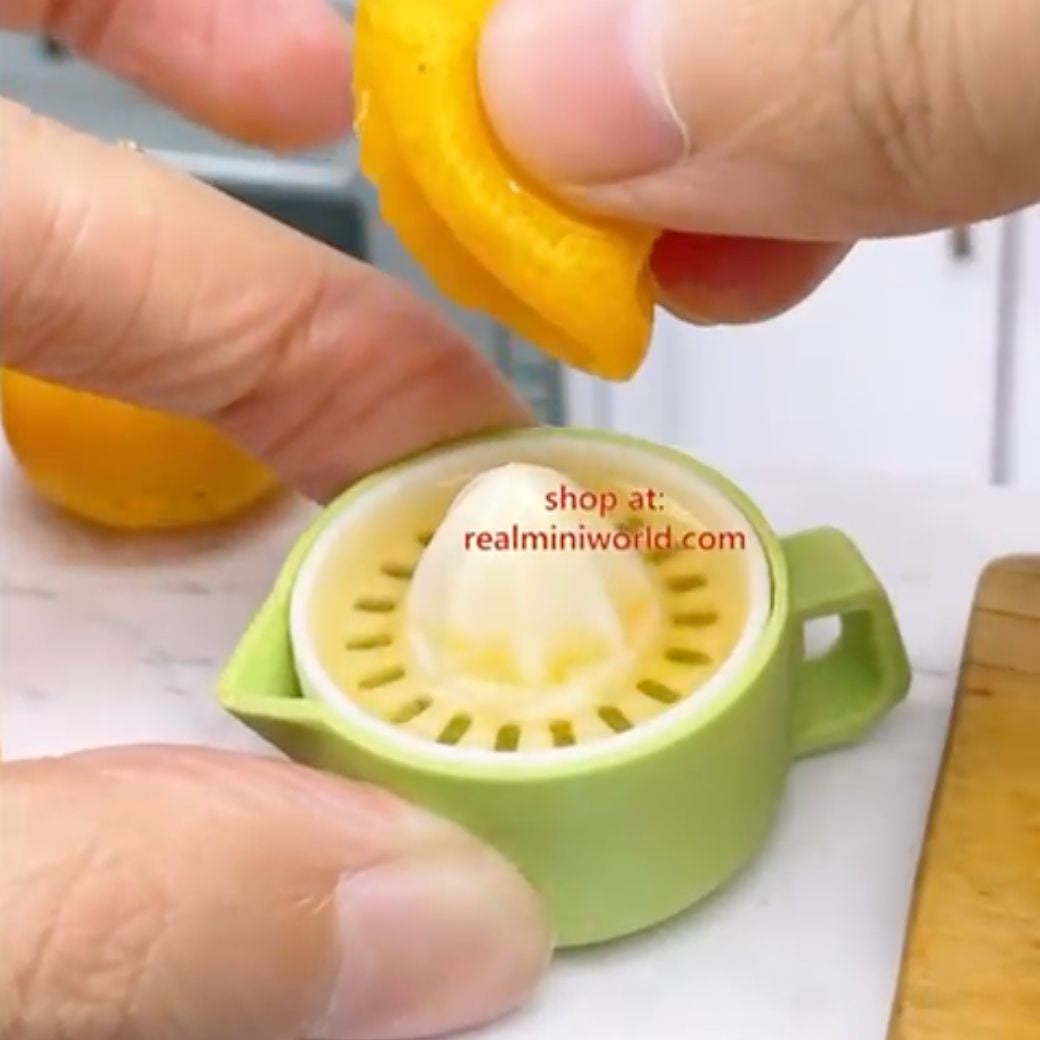 Miniature REAL Manual Citrus Squeezer (Black) | Tiny Food Cooking Shop ...