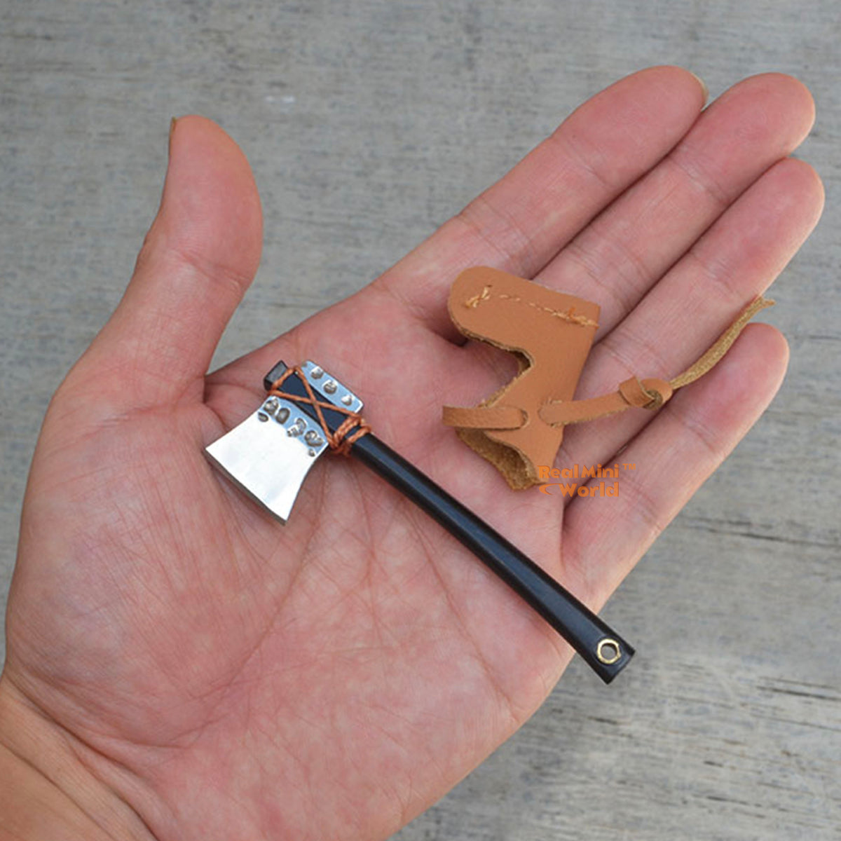 Miniature Real Axe with Leather Case | Real Functioning Miniature Shop ...