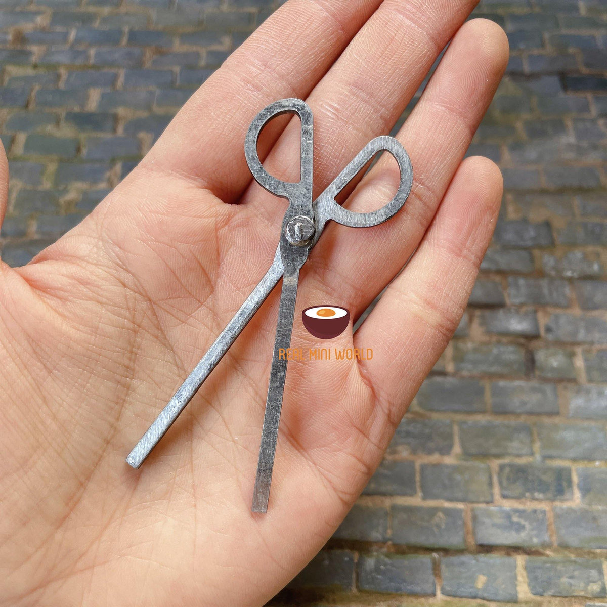 Miniature real vintage rustic tongs : cook mini food | Real Mini World